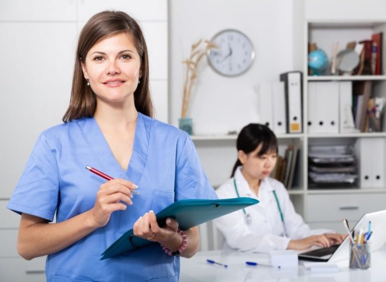 What Does a Medical Assistant Do in a Doctor’s Office? | Eastern College